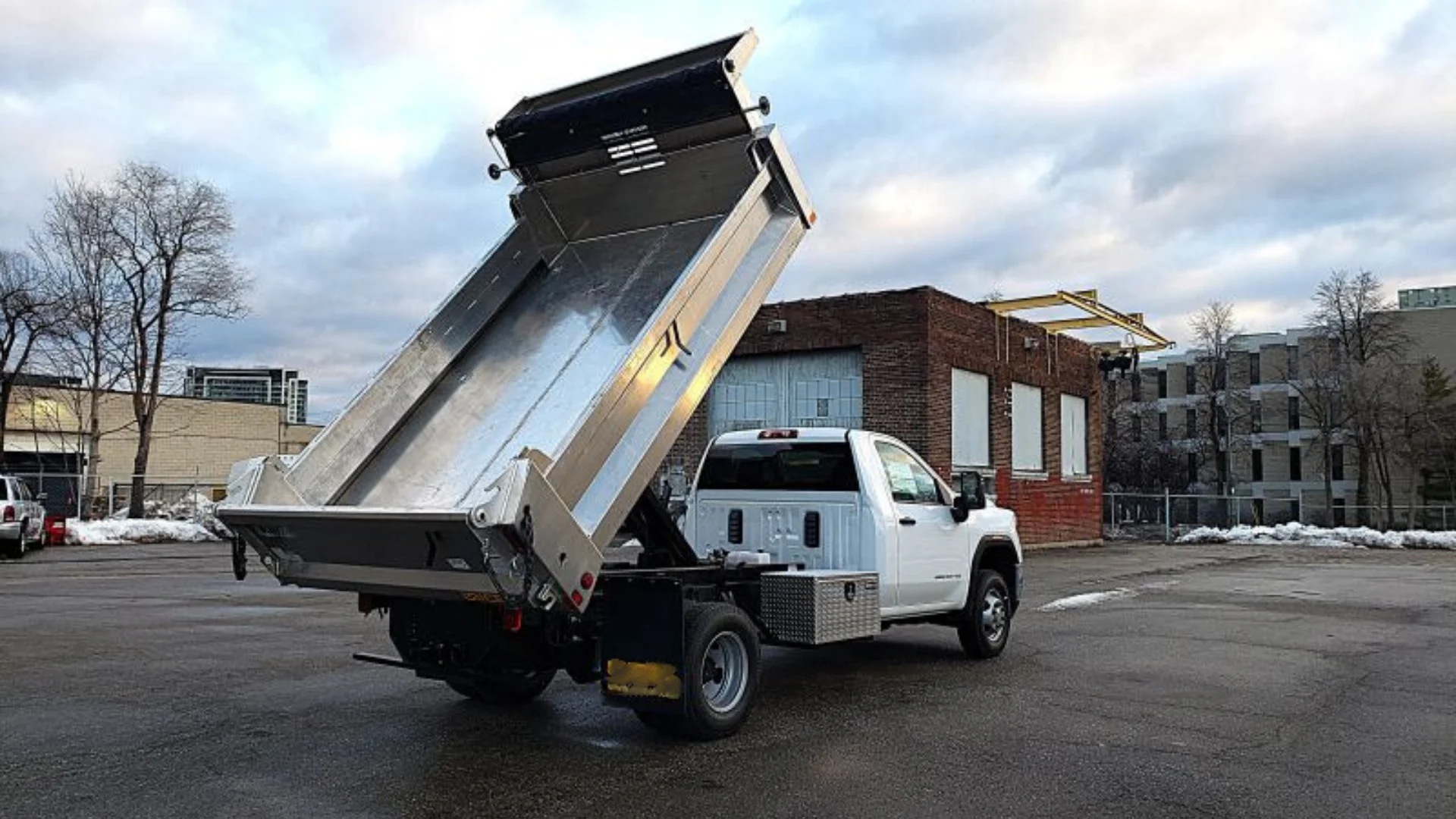 Aluminum Flat Decks & Dump Boxes Surrey, Chilliwack